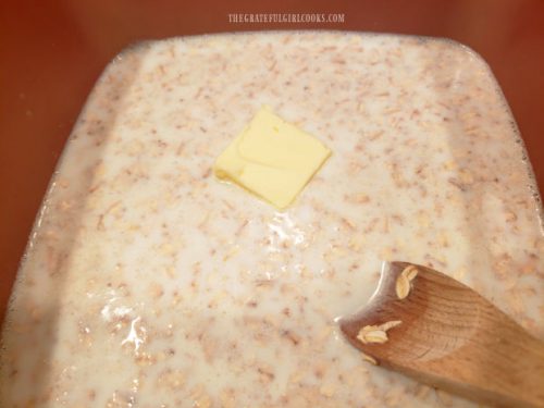 Maple Nut Oatmeal (simple & delicious!) / The Grateful Girl Cooks!