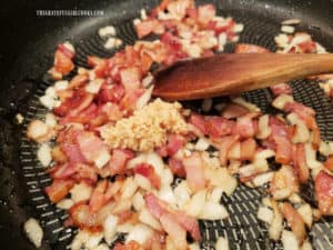Pan-Seared Green Beans and Bacon - The Grateful Girl Cooks!
